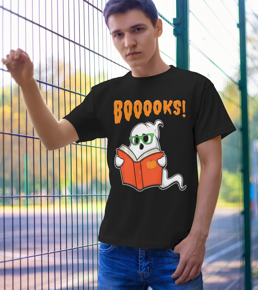 Booooks Ghost With Green Glasses And Pumpkin Book Funny Teacher Halloween T-Shirt