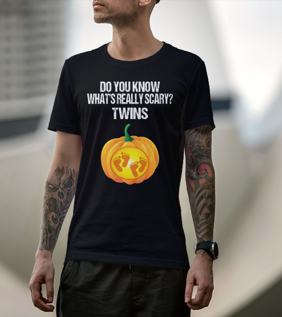 Do You Know What's Really Scary? Twins Pumpkin Belly Pregnancy Announcement T-Shirt