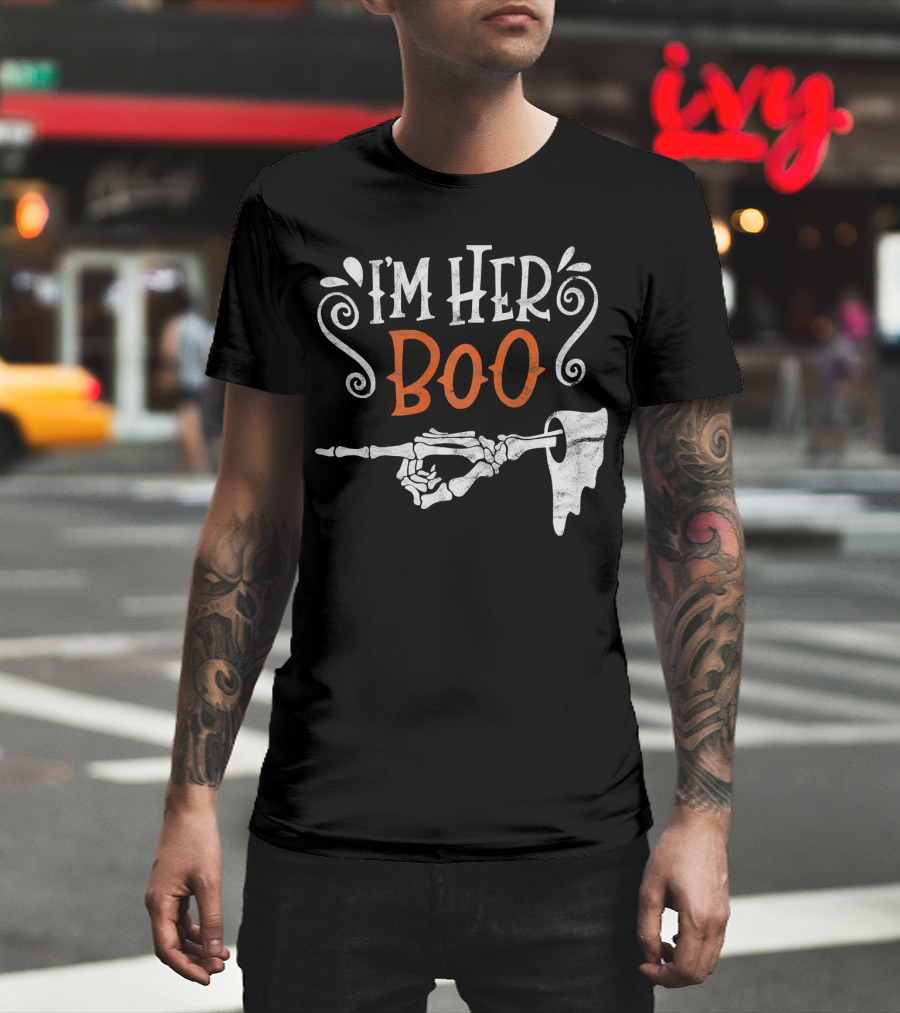 I'm Her Boo Halloween Skeleton Hand Ghost T-Shirt