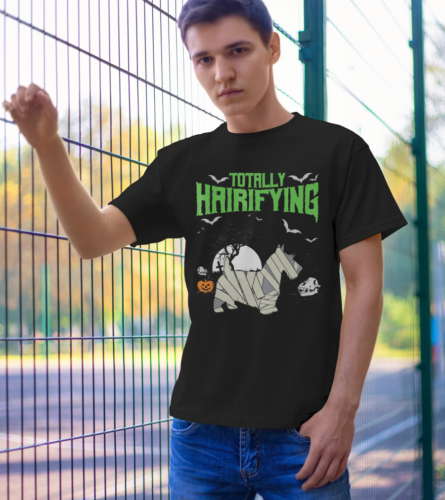 Totally Hairifying Frightening Mummy Sco Halloween Scene T-Shirt