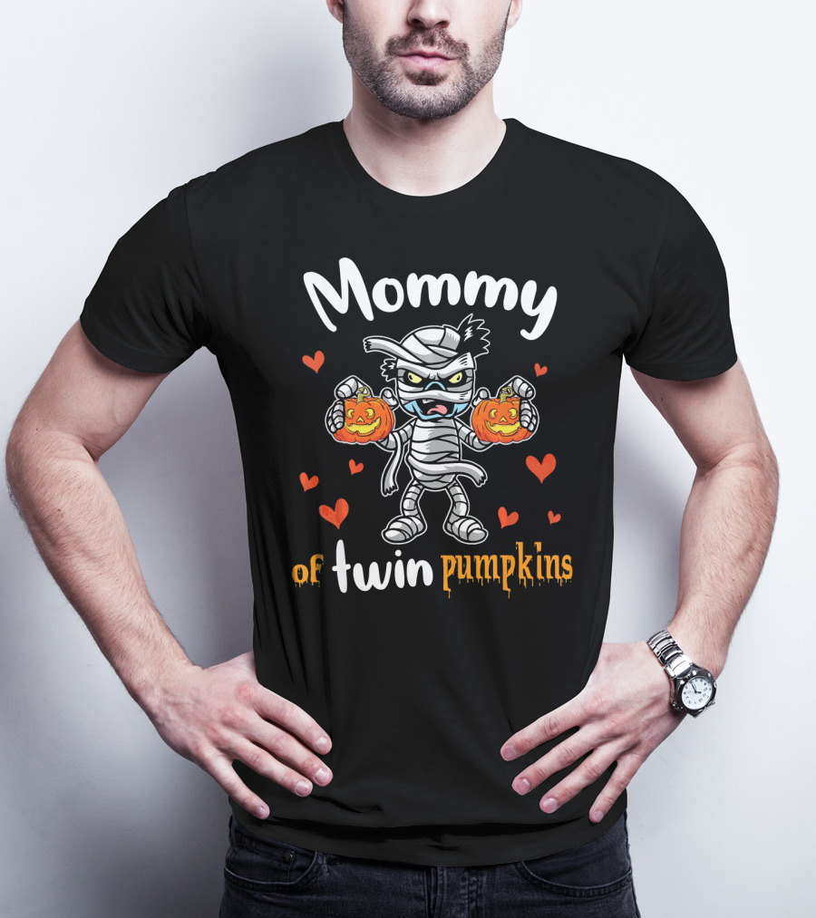 Mommy Of Twin Pumpkins Hearts Mummy T-Shirt