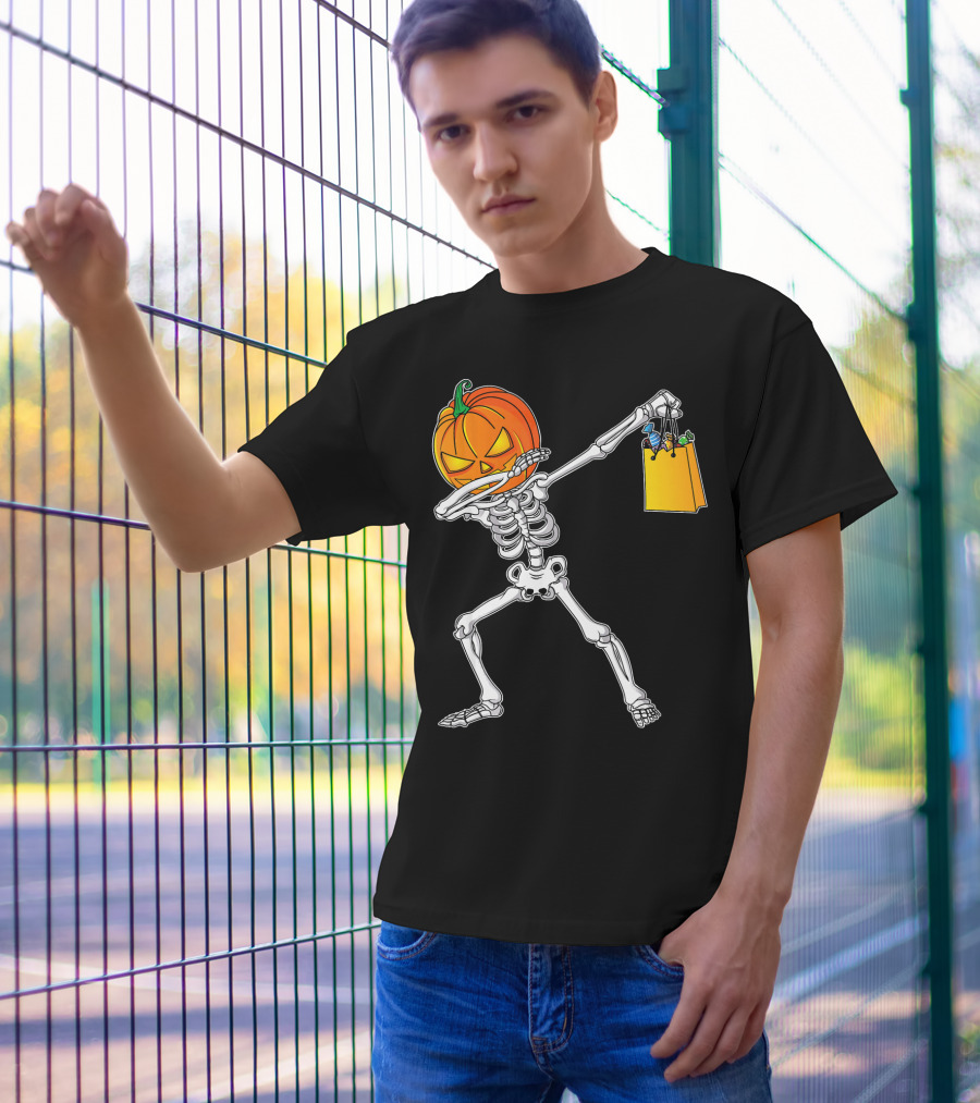 Halloween Kids Pumpkin Skeleton Dabbing With Candy Bag T-Shirt