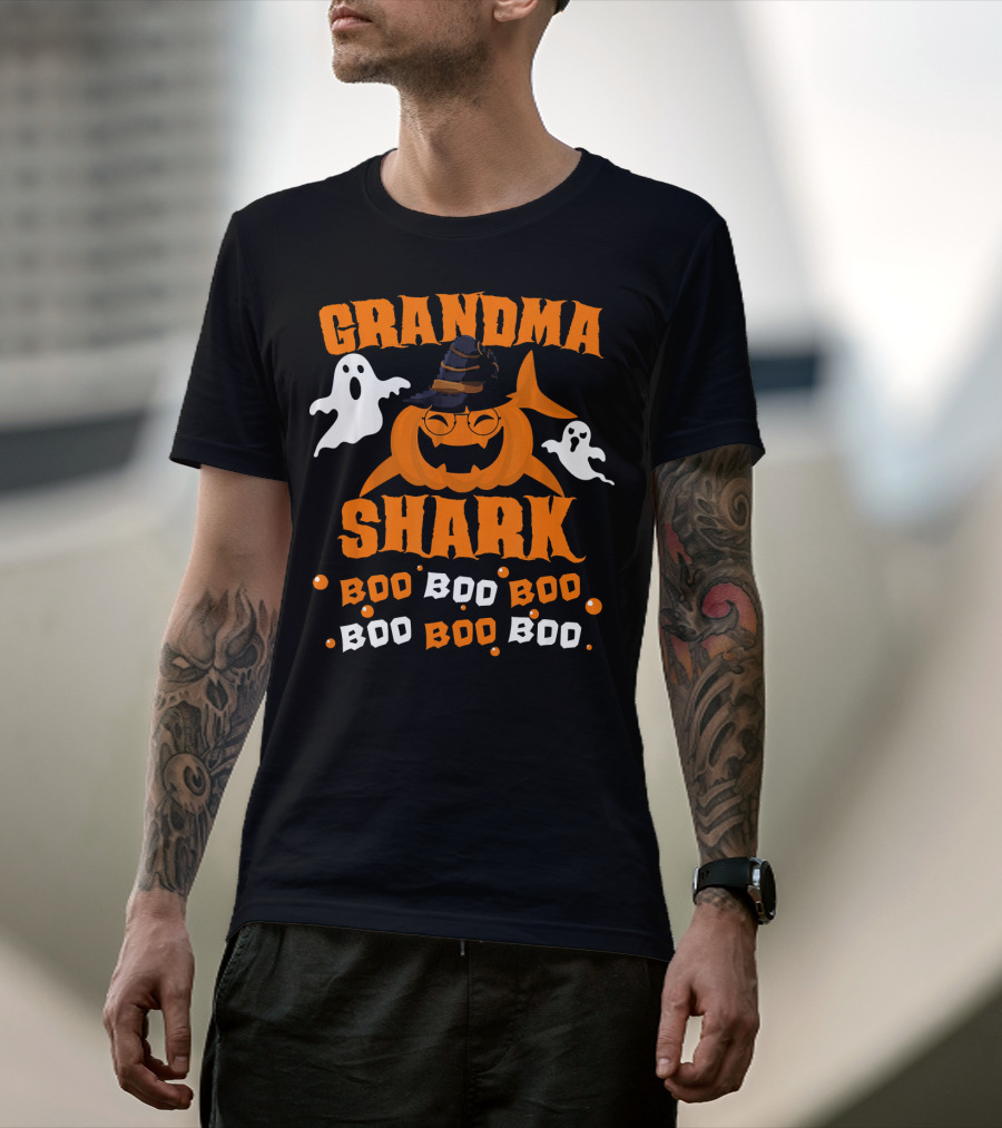 Grandma Shark Witch Boo Boo Boo Halloween Ghosts T-Shirt
