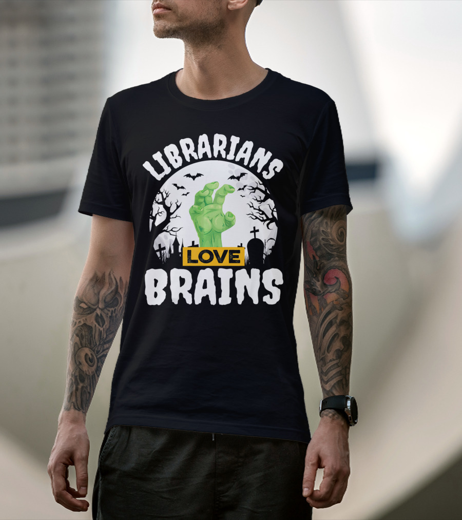 Librarians Love Brains Halloween Zombie Graveyard Scene T-Shirt