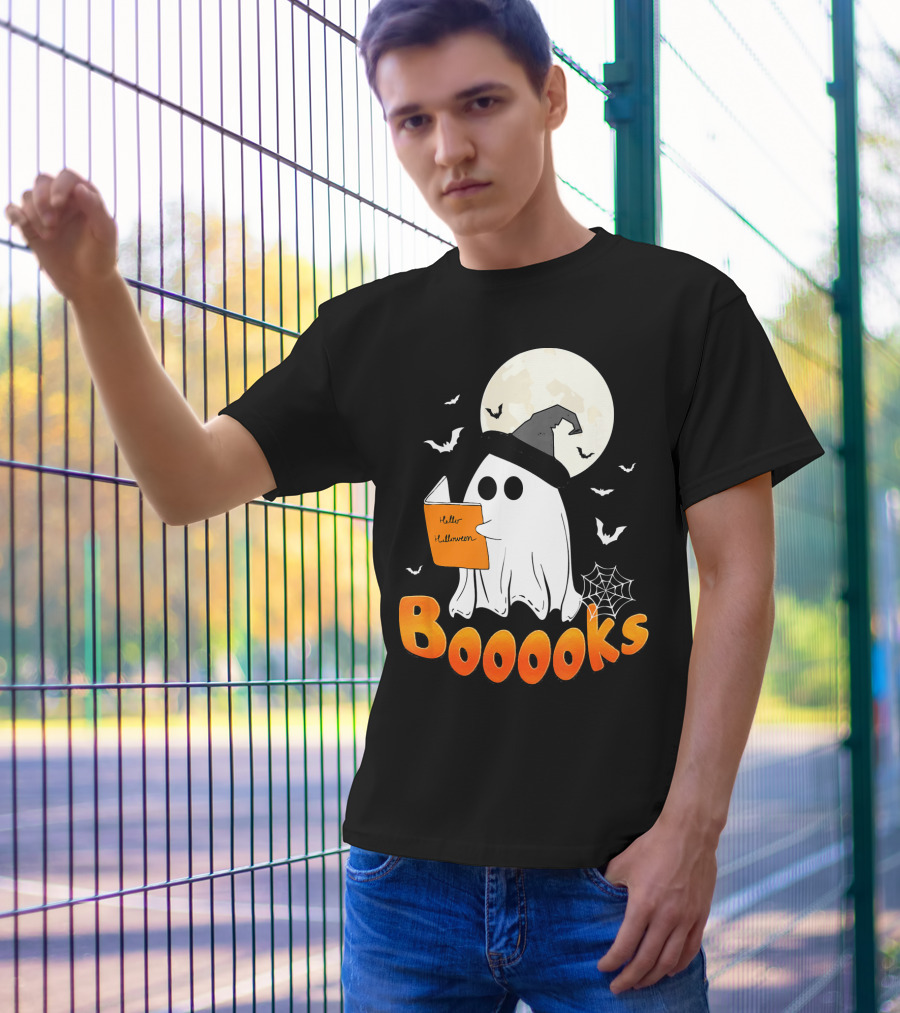 Boooks Ghost Reading Halloween Bats Moon Hat T-Shirt