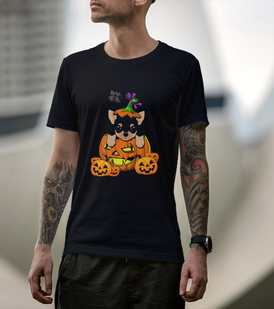 Happy Halloween Funny Chihuahua Jack-O'-Lantern Pumpkin With Bats T-Shirt