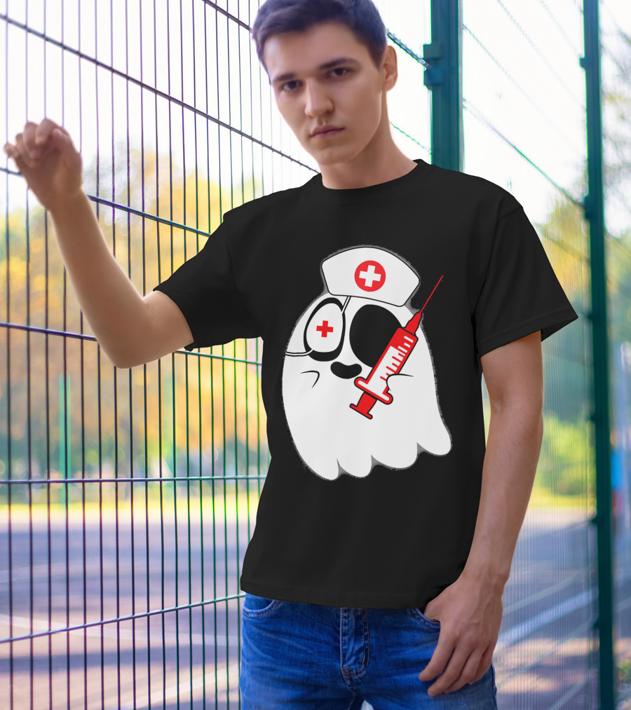 Funny Ghost Nurse Emoji With Syringe Nurse Hat T-Shirt