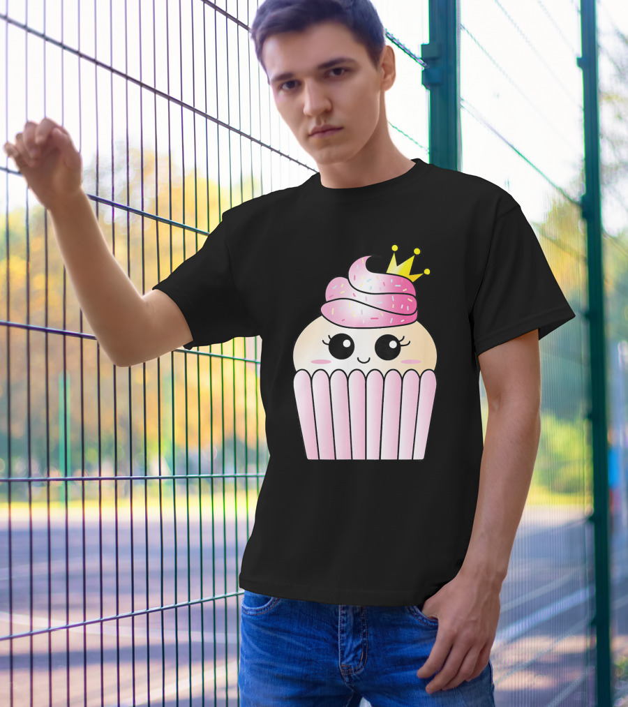 Sweet Pink Cupcake Muffin Queen Kawaii Crown T-Shirt