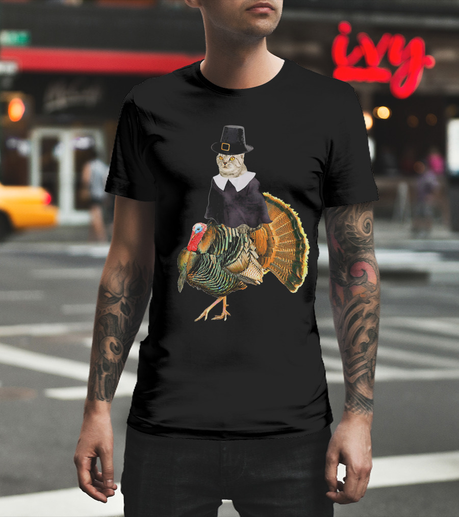 Cat In Pilgrim Outfit On Thanksgiving Turkey T-Shirt