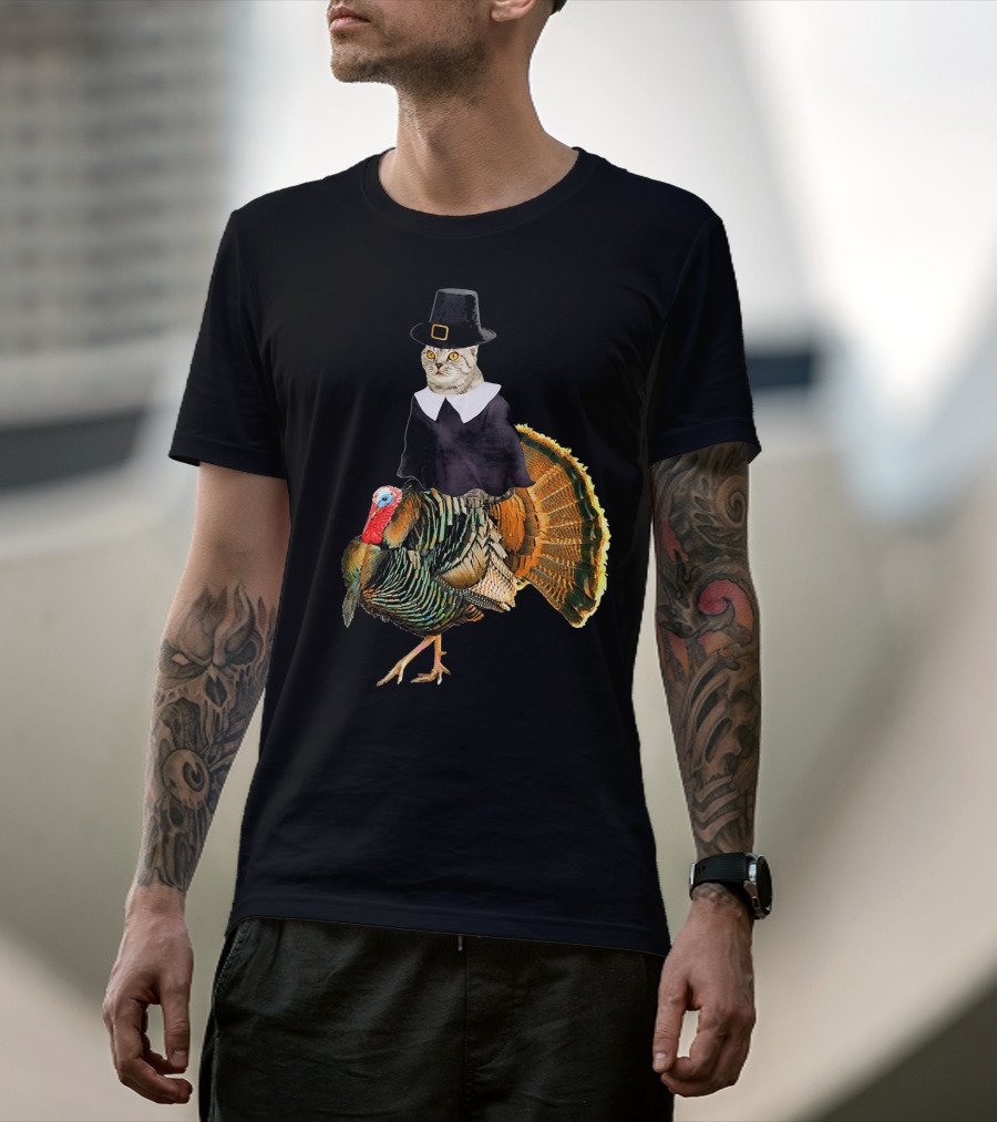 Cat In Pilgrim Outfit On Thanksgiving Turkey T-Shirt