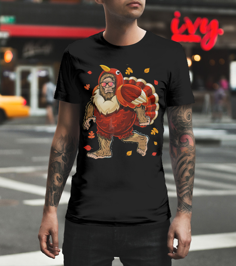 Thanksgiving Bigfoot Turkey Costume Fall Leaves T-Shirt