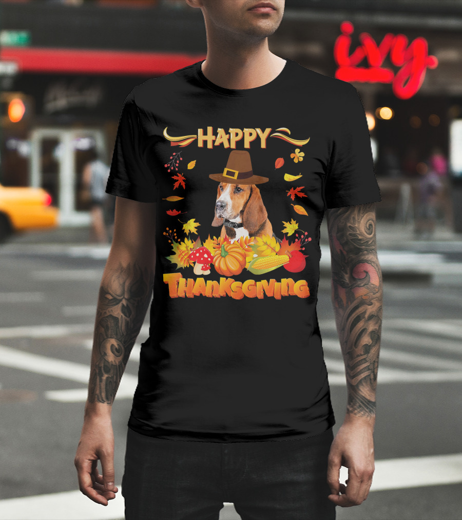 Happy Thanksgiving Basset Hound Dog With Pilgrim Hat And Autumn Harvest Elements T-Shirt