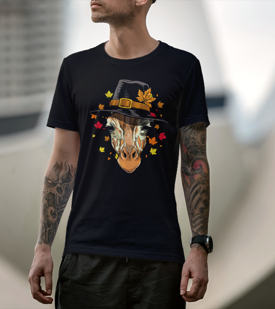 Thanksgiving Pilgrim Giraffe Autumn Leaves T-Shirt