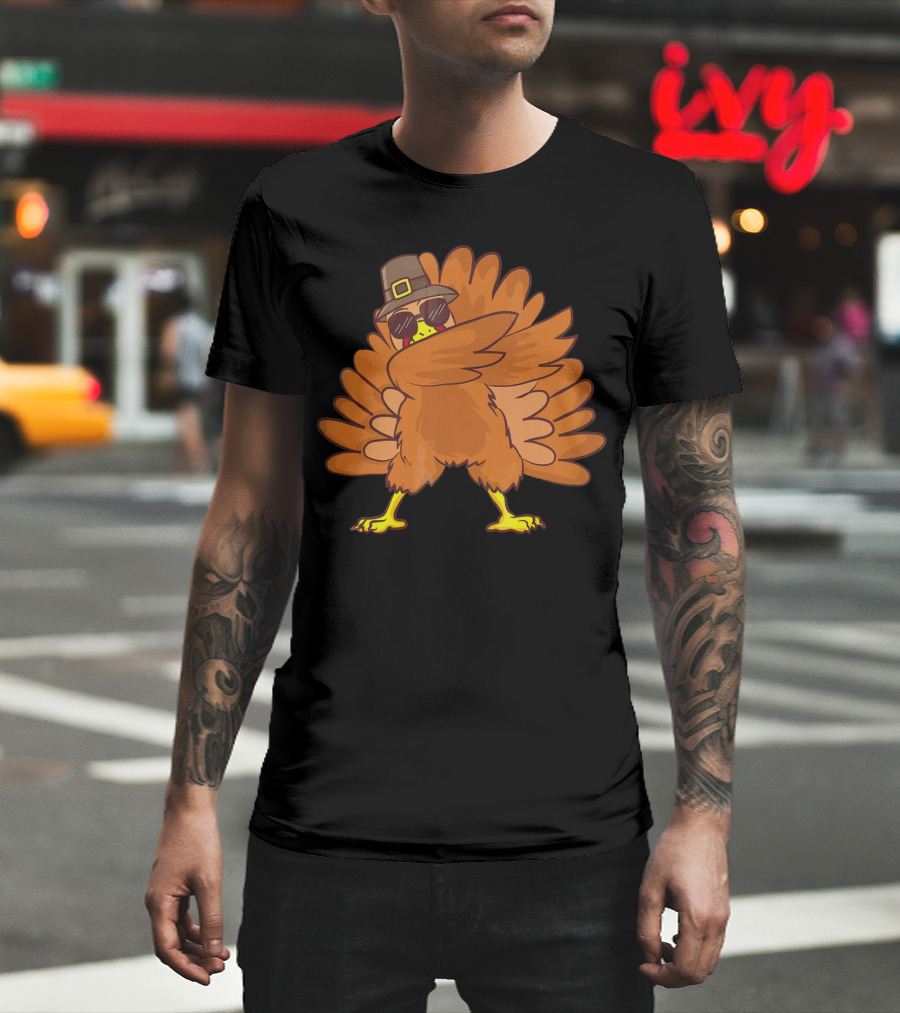 Thanksgiving Turkey Dab Dance With Sunglasses And Pilgrim Hat T-Shirt