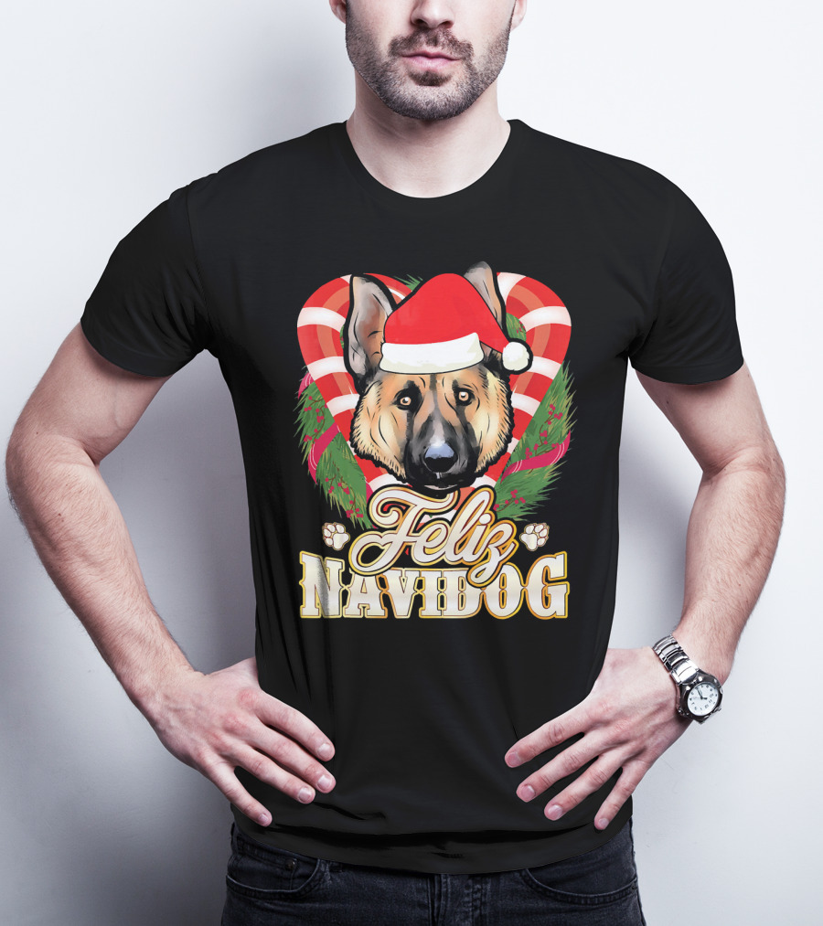 Feliz Navidog German Shepherd Santa Hat Christmas Wreath T-Shirt