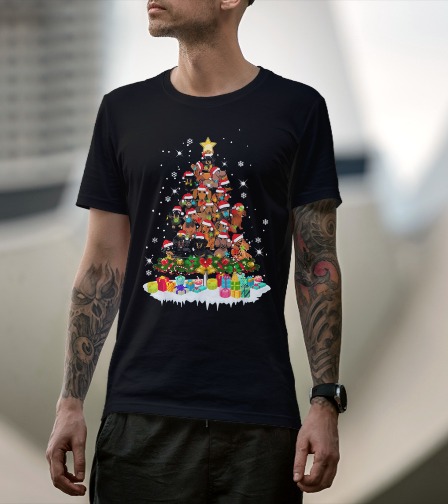 Funny Dachshund Christmas Tree With Santa Hats And Presents T-Shirt