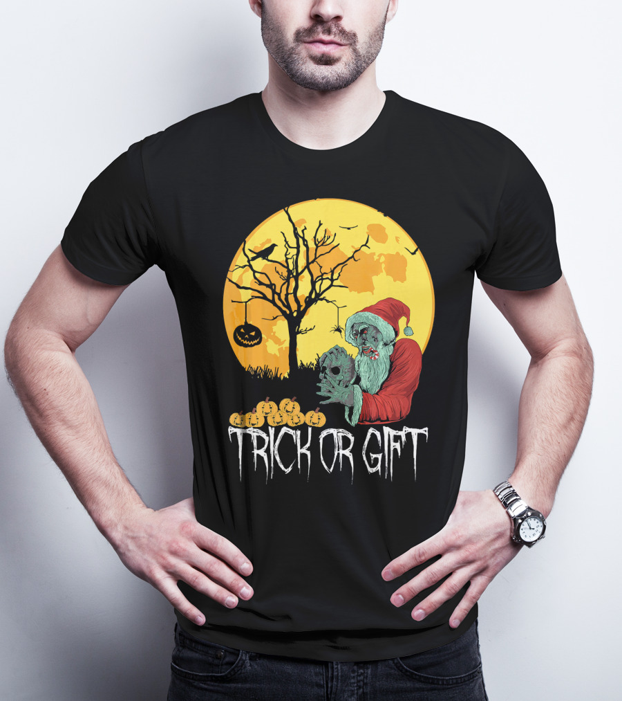 Trick Or Scary Gift Santa Moon Pumpkin Scene T-Shirt