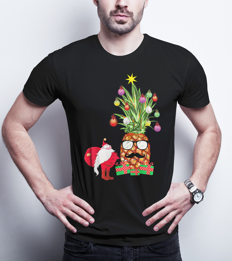Santa Pineapple Christmas Tree With Gifts And Ornaments T-Shirt