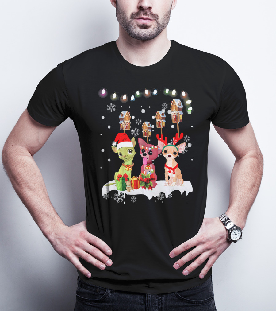 Chihuahua Christmas Light With Santa Hat And Reindeer Antlers T-Shirt