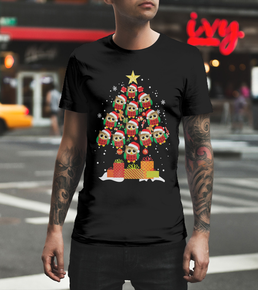 Owl Christmas Tree With Santa Hats And Presents For Owl Lovers T-Shirt