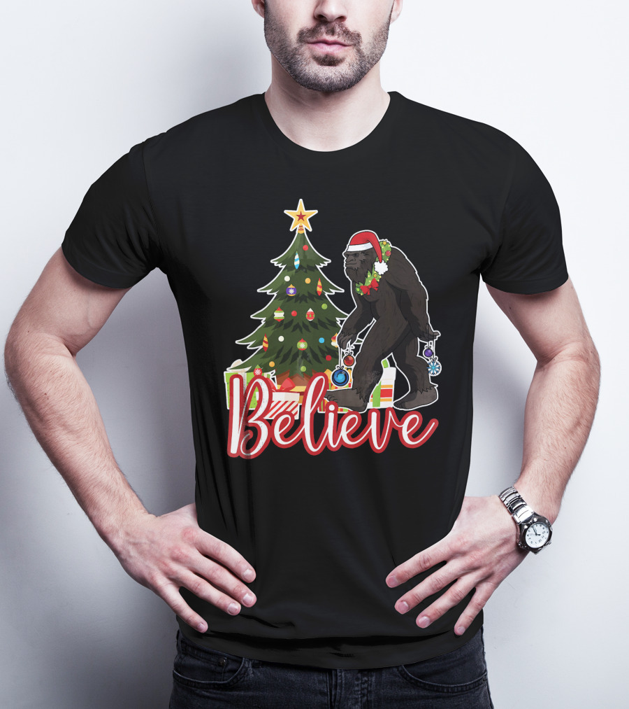 Believe Bigfoot Christmas Funny Holiday Scene T-Shirt