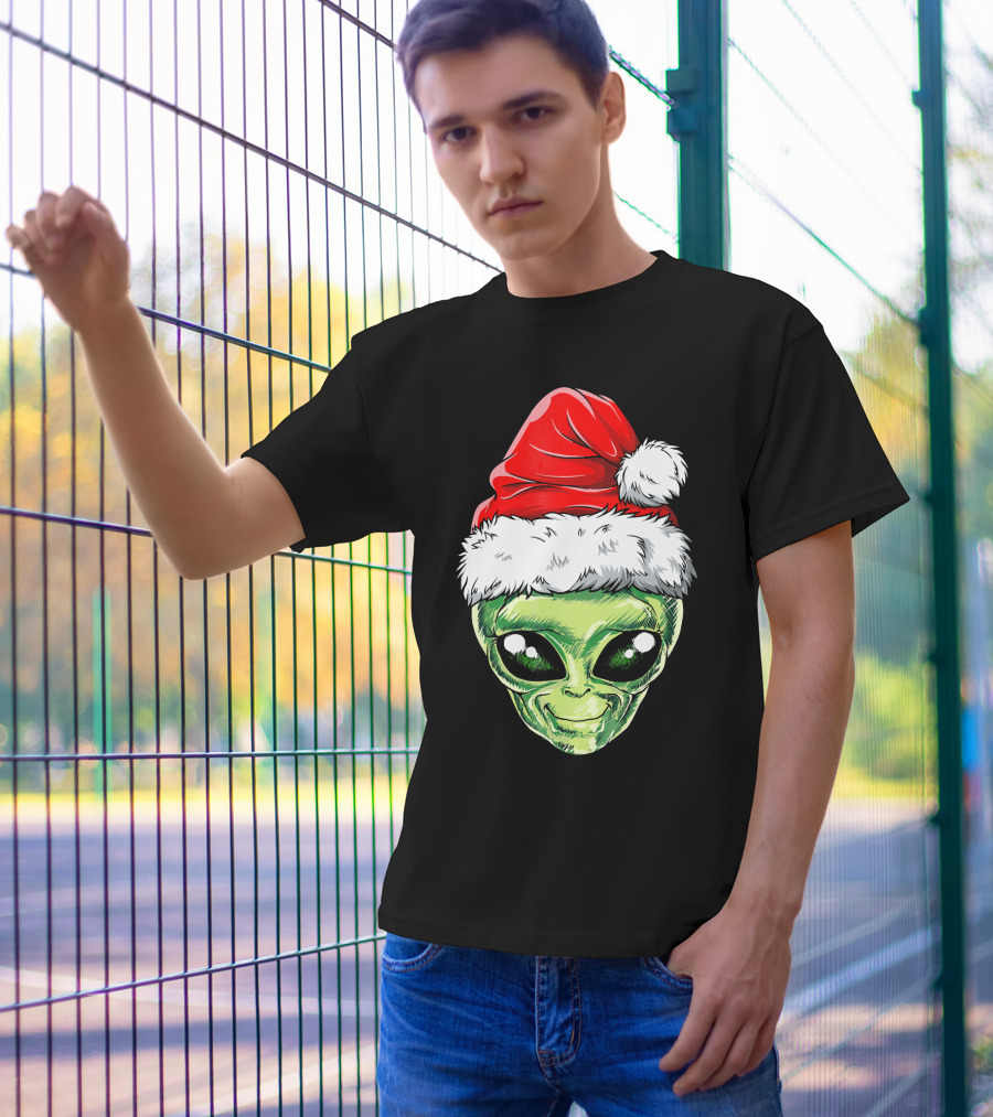 Alien Santa Christmas Hat T-Shirt