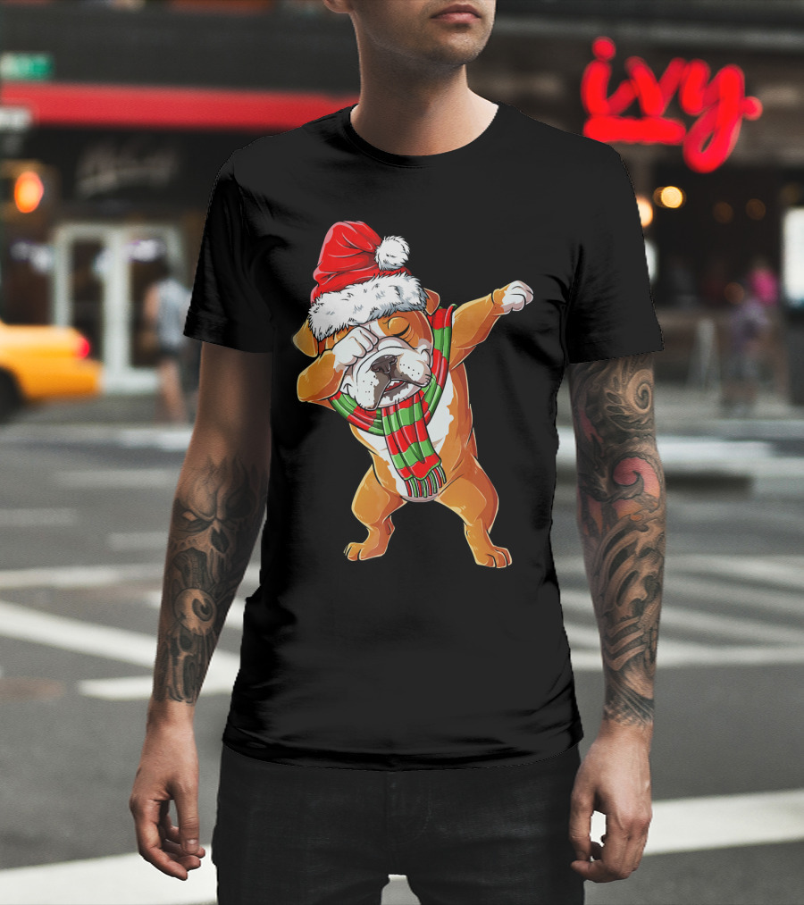 Dabbing English Bulldog Santa Claus With Christmas Hat And Scarf T-Shirt