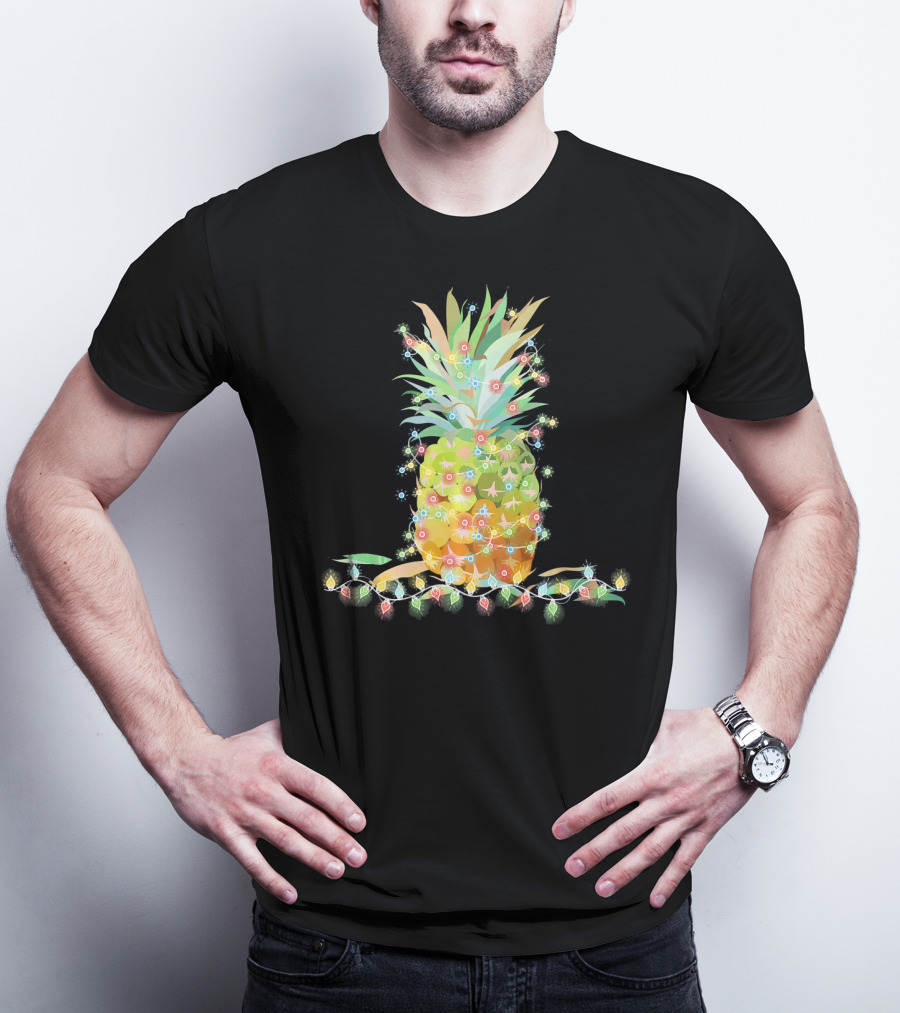 Beach Tropical Christmas Pineapple Lights Holiday Decor T-Shirt