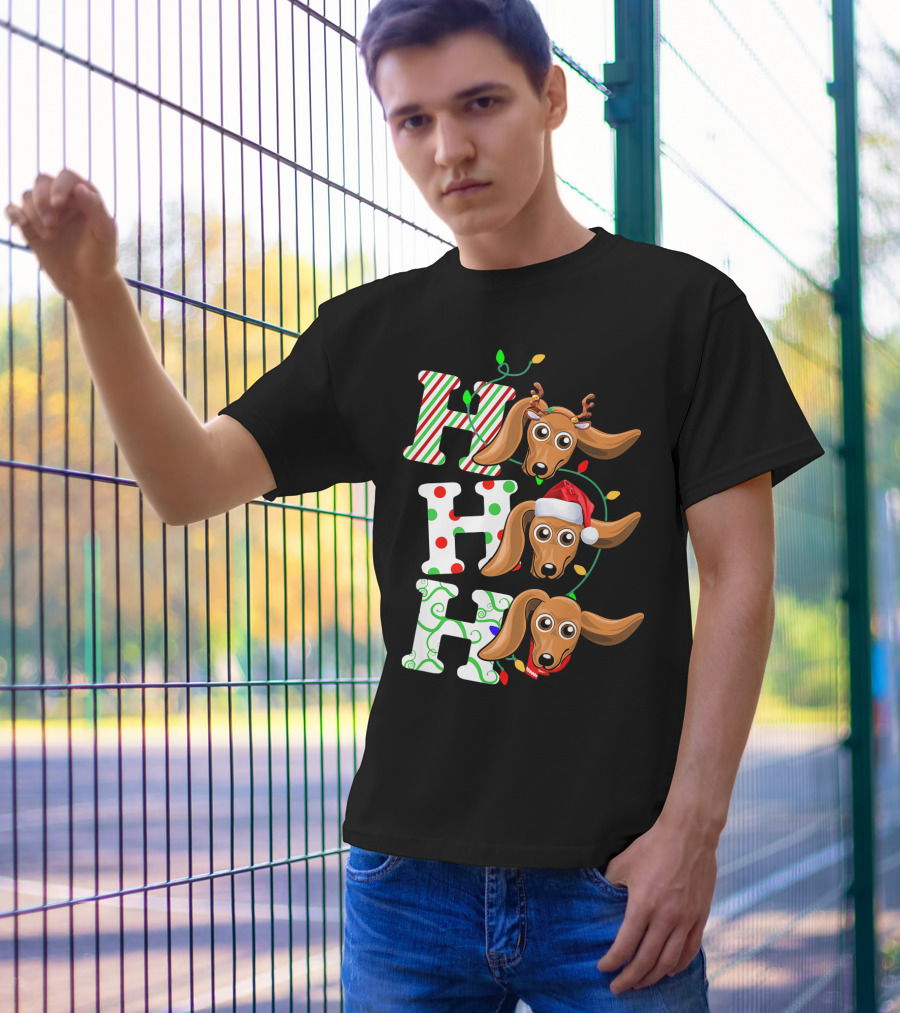 Dachshund Ho Ho Ho Reindeer Antlers Santa Hat Christmas Lights T-Shirt