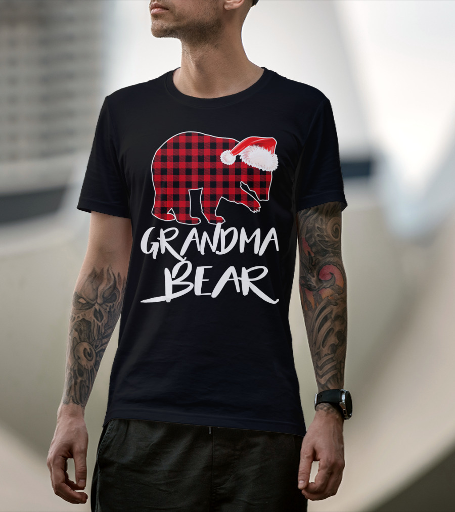 Grandma Bear Red Plaid Santa Hat T-Shirt