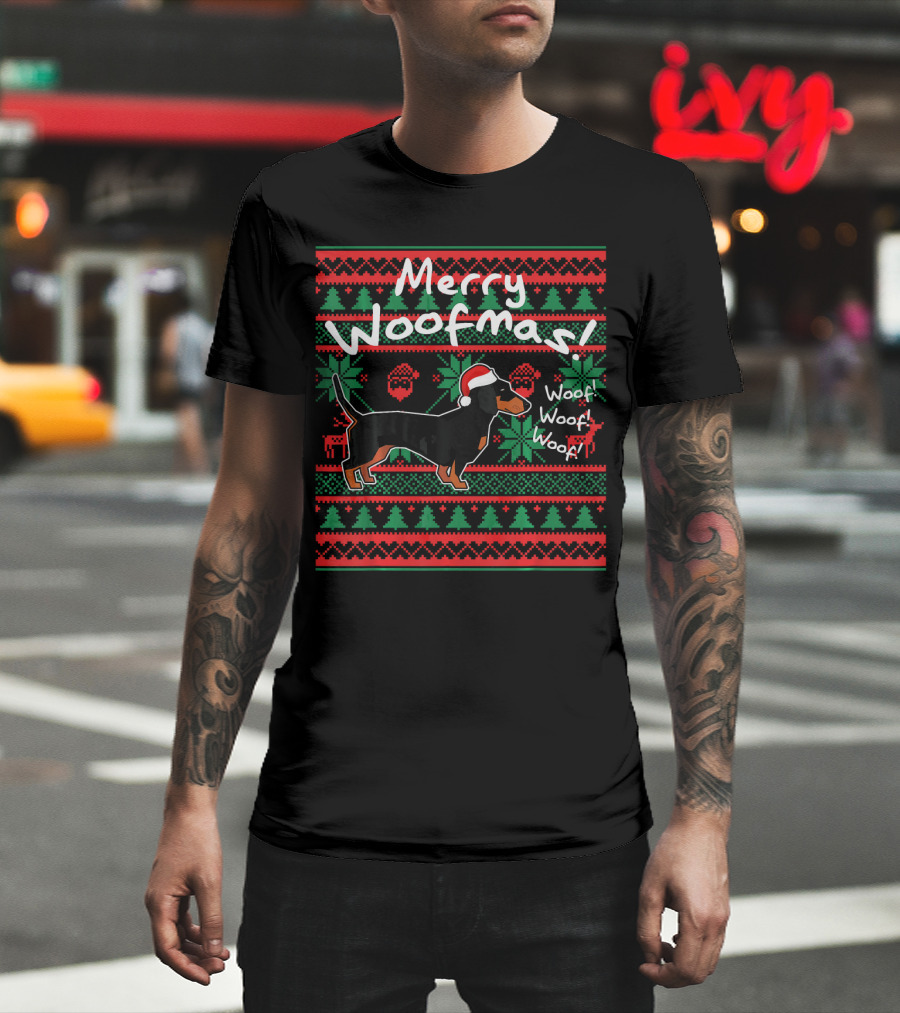 Merry Woofmas Dachshund Dog With Santa Hat Woof Woof Woof Christmas T-Shirt