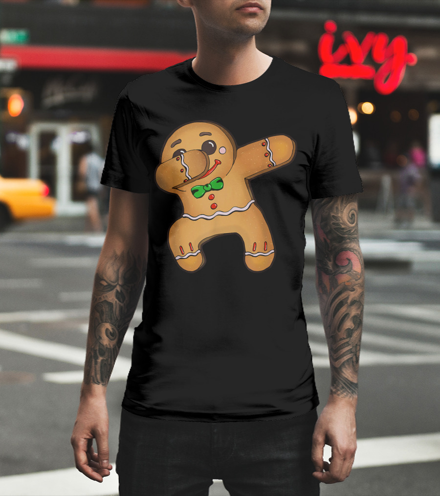 Dabbing Gingerbread Man Christmas Cookie With Bow Tie T-Shirt