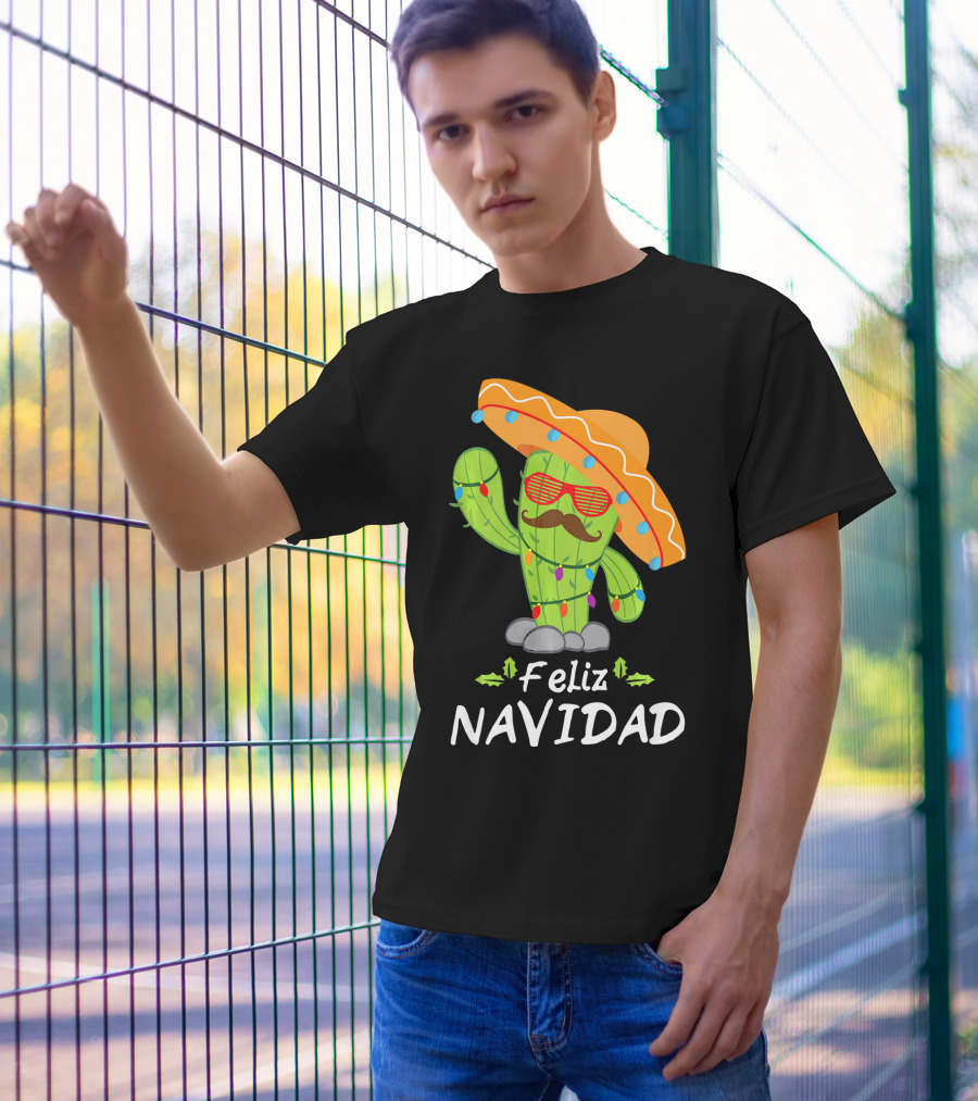 Feliz Navidad Cactus Mexican Tree Christmas Sombrero Lights T-Shirt