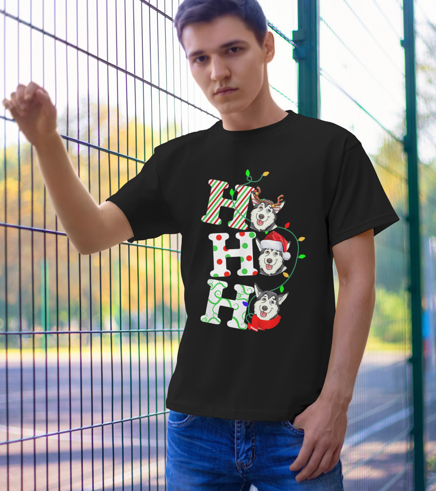 Ho Ho Ho Husky Santa Hat Reindeer Antlers Christmas Lights T-Shirt
