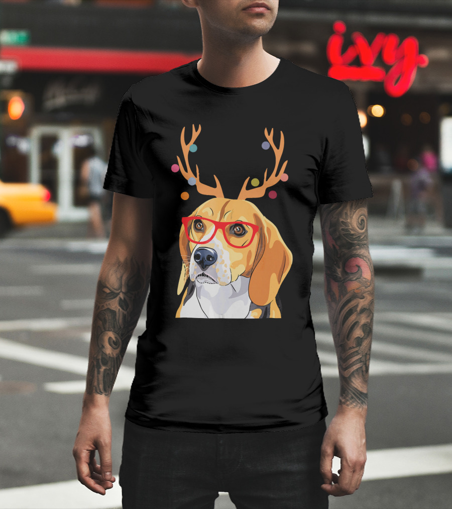Beagle With Christmas Antlers And Red Glasses T-Shirt