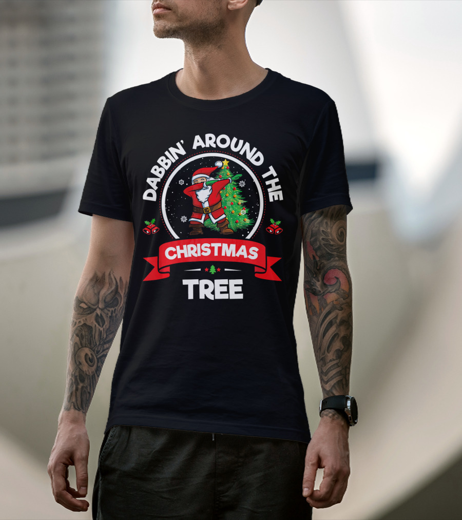 Dabbin' Santa Dancing Around The Christmas Tree Holiday Fun T-Shirt