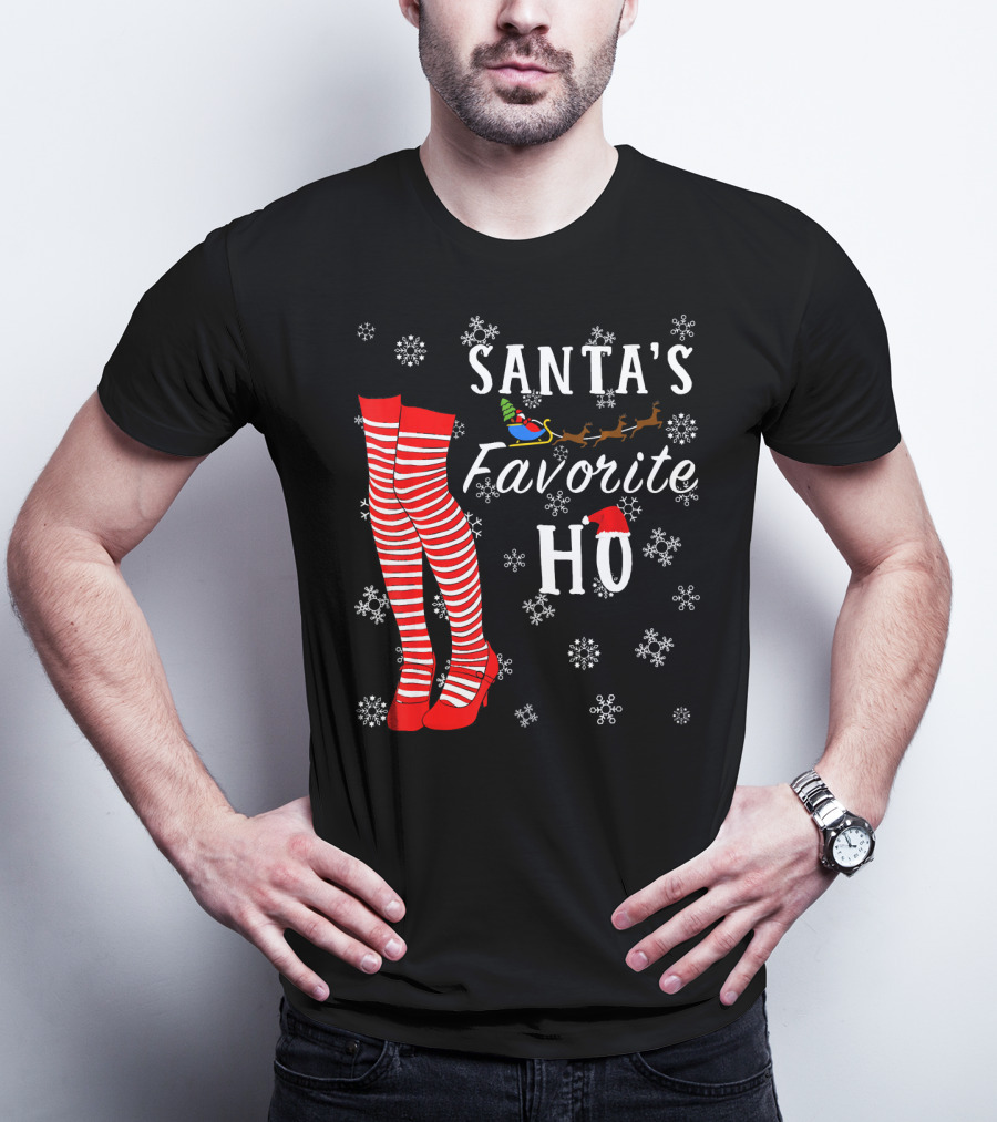 Santa's Favorite Ho Red Striped Stockings Snowflakes Sleigh T-Shirt