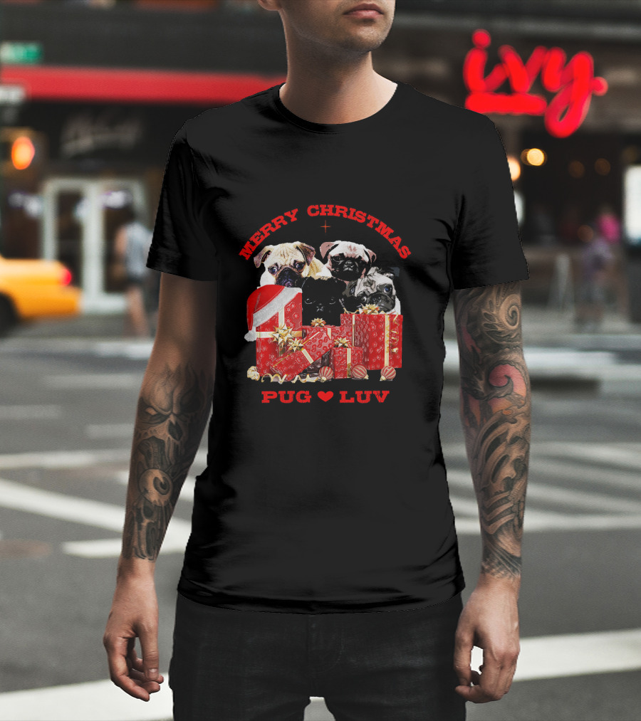 Merry Christmas Pug Luv With Pug Dogs And Gifts T-Shirt