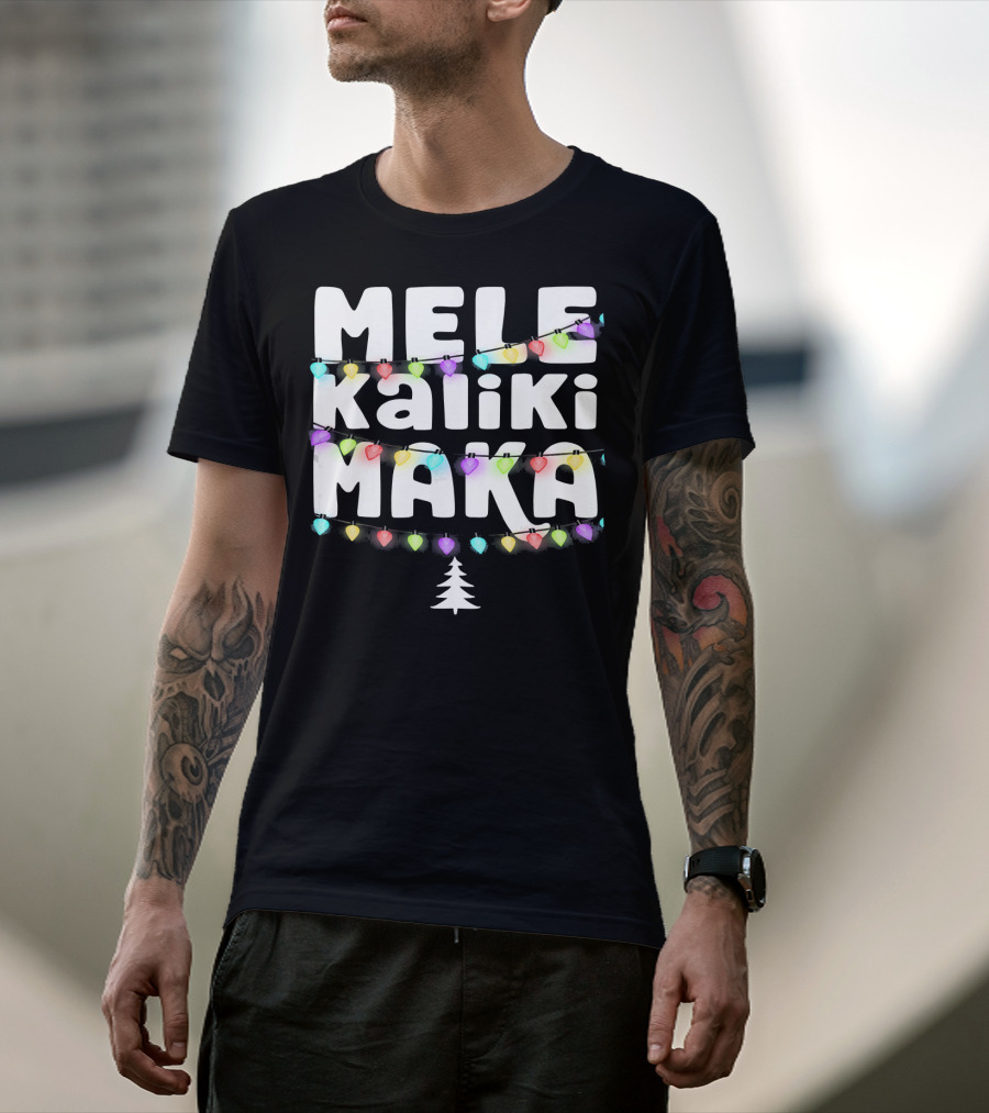 Mele Kalikimaka Hawaiian Christmas Festive Lights Tree T-Shirt