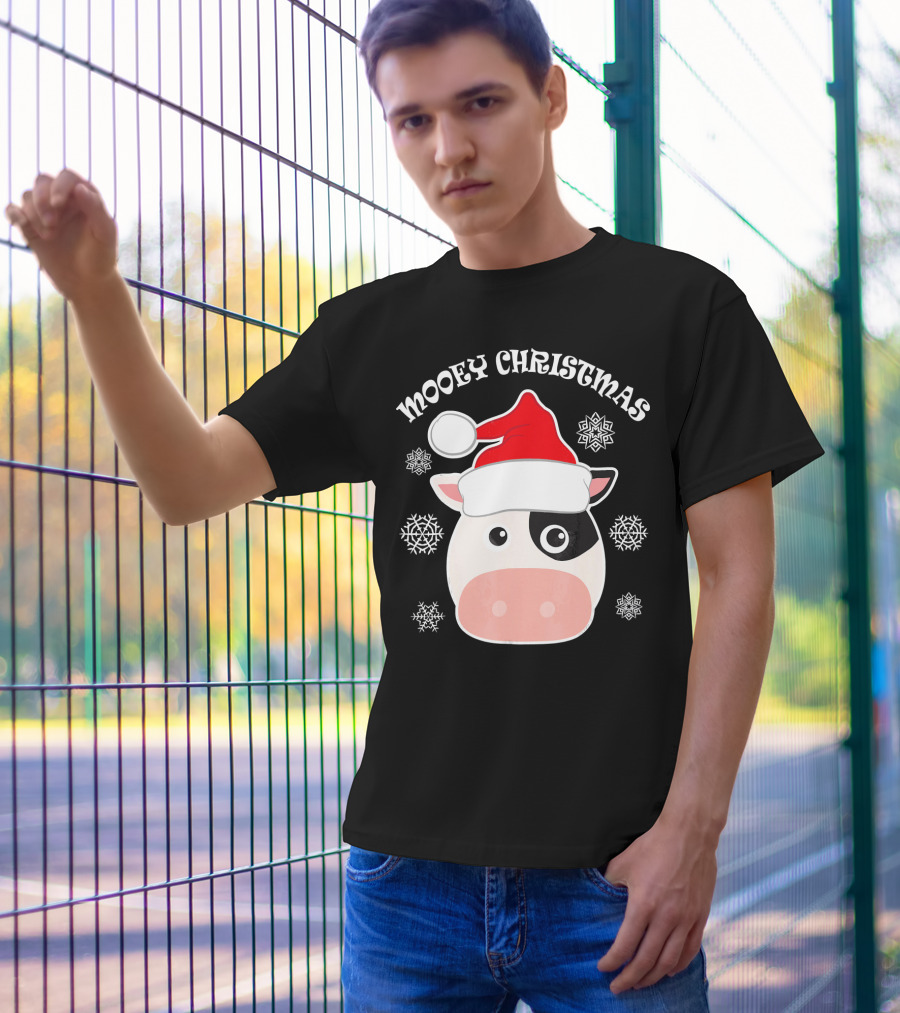 Mooey Christmas Cow Santa Hat Snowflakes T-Shirt