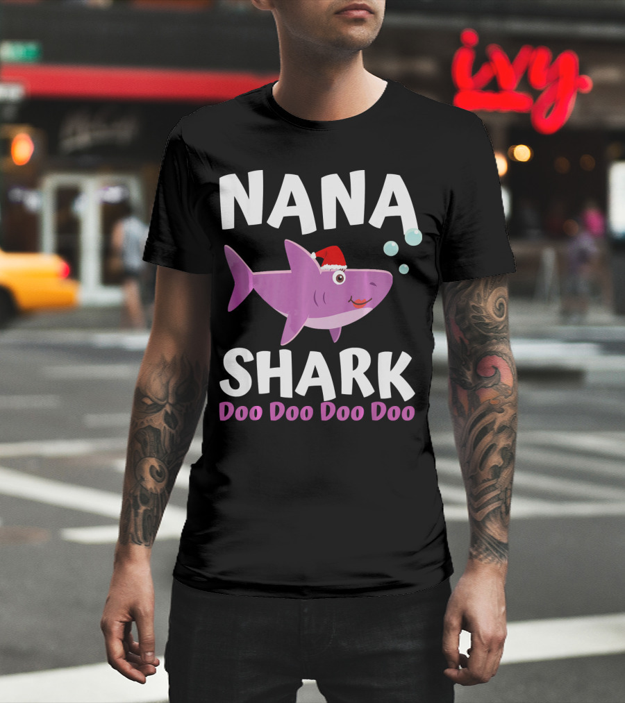 Nana Shark Doo Doo Doo Doo Christmas Santa Hat T-Shirt