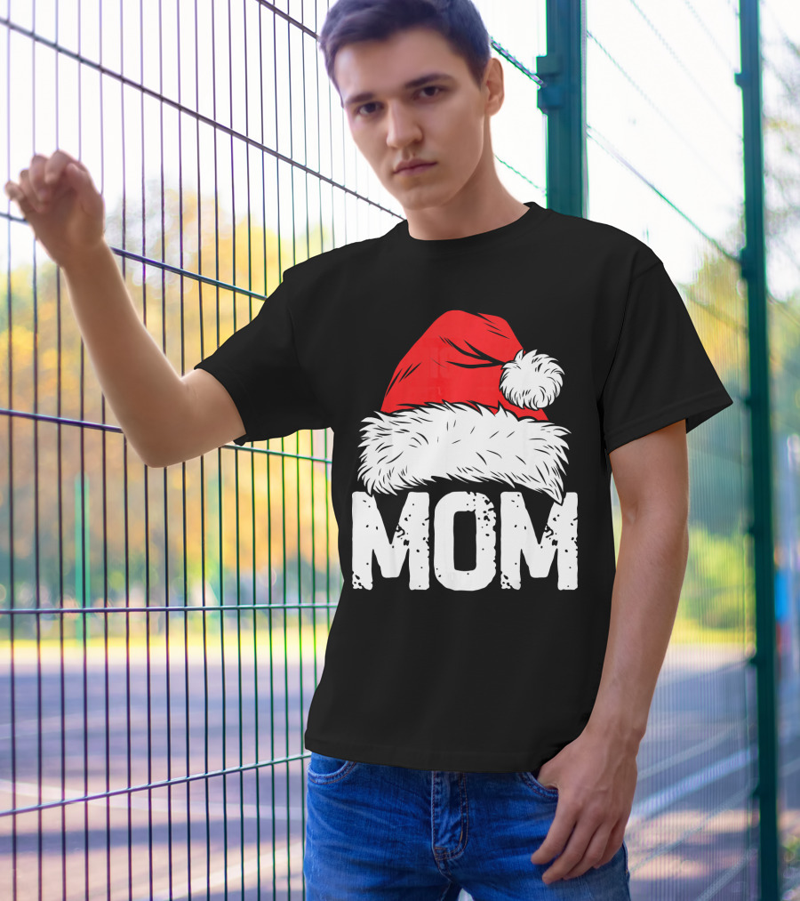 Mom Christmas Santa Hat Family Match T-Shirt