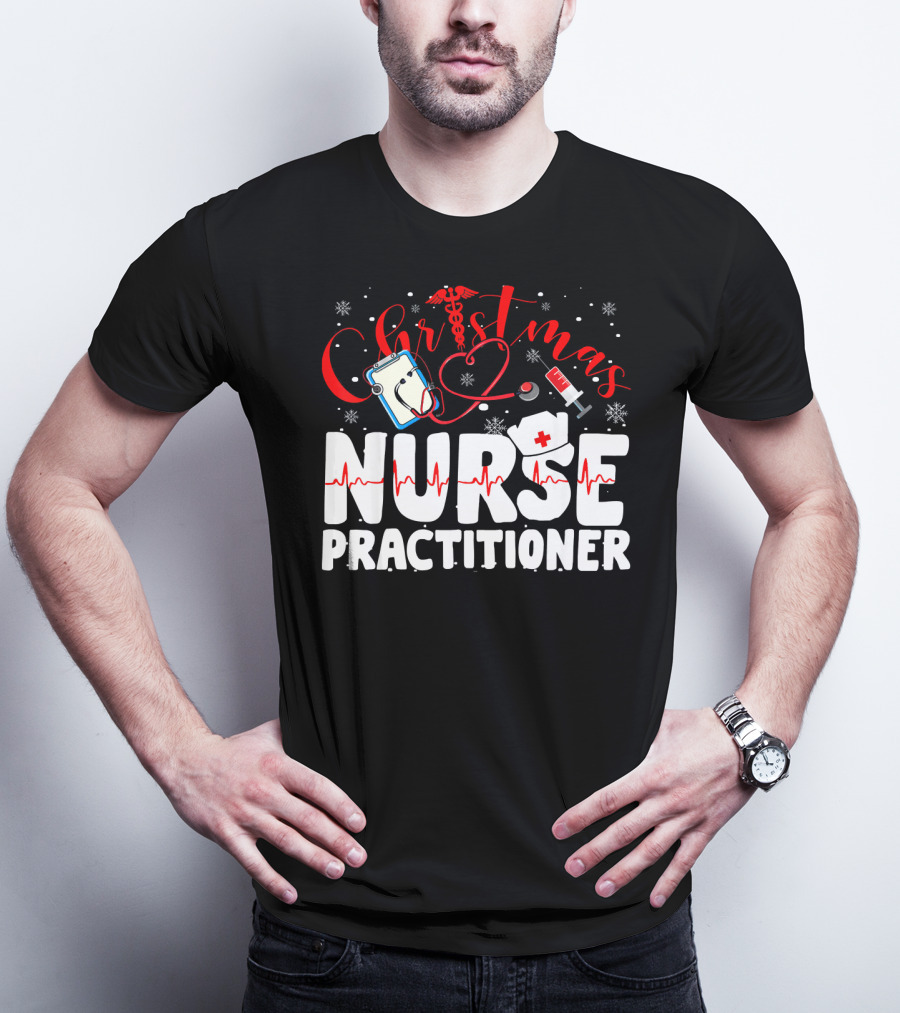 Christmas Nurse Practitioner Funny Nurse Clipboard Syringe Snowflakes T-Shirt