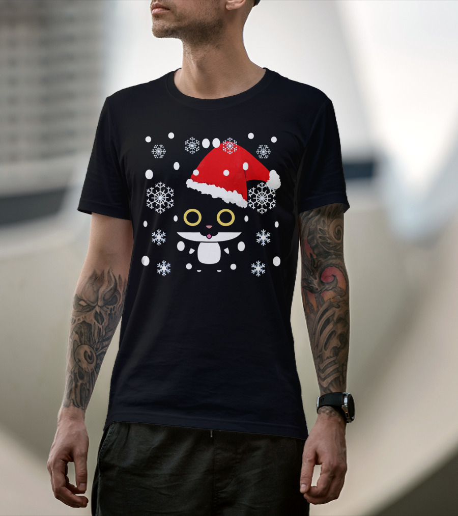 Cute Kawaii Cat With Santa Hat And Snowflakes Christmas T-Shirt
