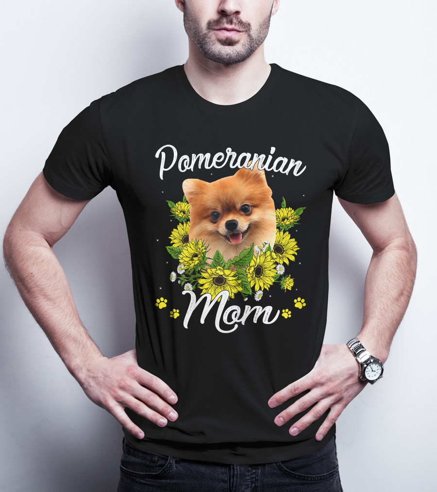 Pomeranian Mom Sunflowers Mother's Day T-Shirt