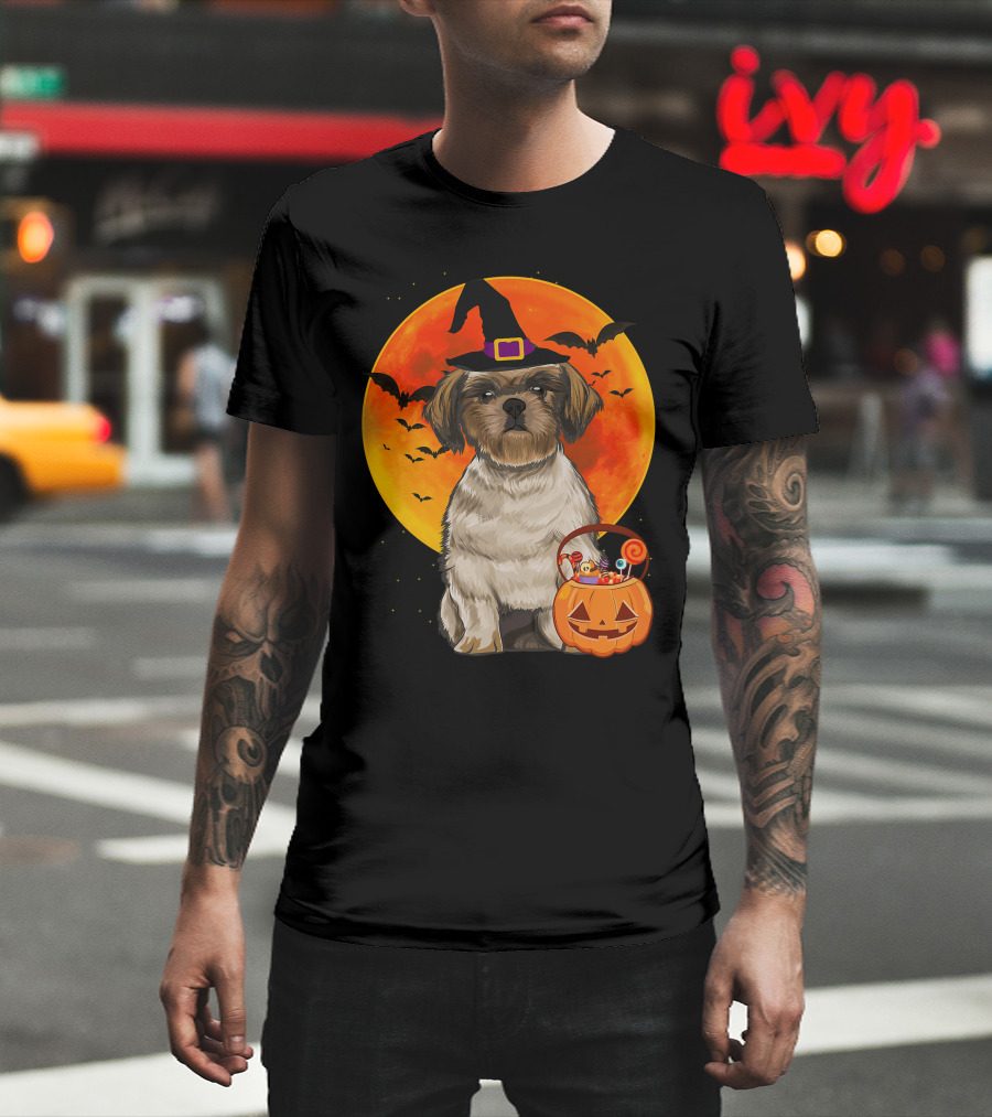 Shih Tzu Dog Halloween Jack O Lantern Pumpkin With Bats And Witch Hat T-Shirt